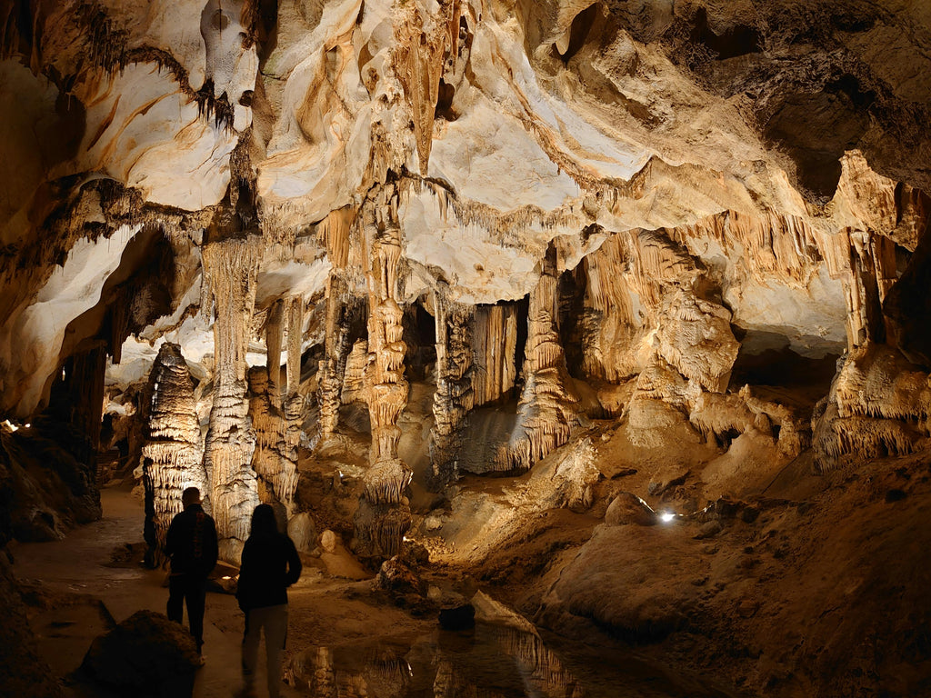 Into the Abyss: Exploring the World’s Most Remote Underwater Caves – Wolph